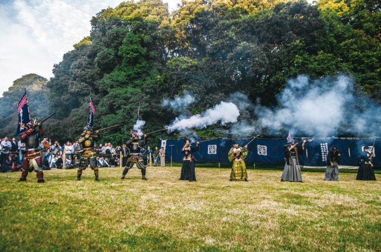 Fire! Morishige-ryu Hojutsu and matchlocks | BUDO JAPAN - Ttraditional ...