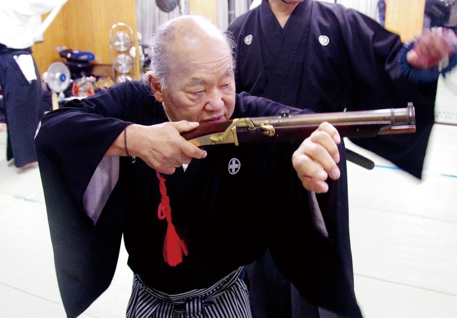 Fire! Morishige-ryu Hojutsu and matchlocks | BUDO JAPAN - Ttraditional ...