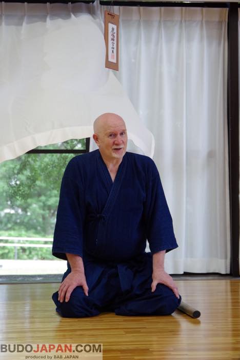 Kashima Shinden Jikishinkage-ryu: breath in, breath out, step in, step ...