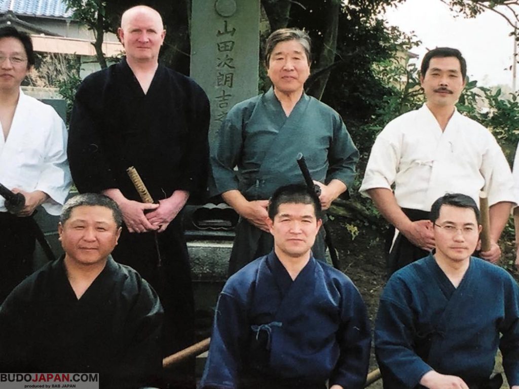 Kashima Shinden Jikishinkage-ryu: breath in, breath out, step in, step ...