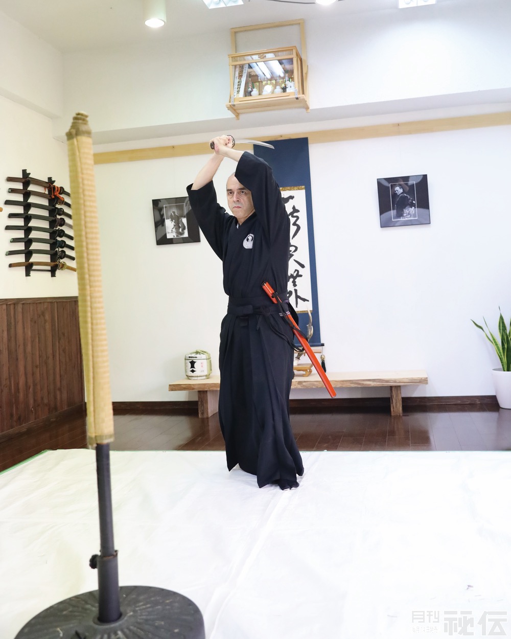 Mugai-ryu Hogyokukai: Redefining iai | BUDO JAPAN - Ttraditional ...