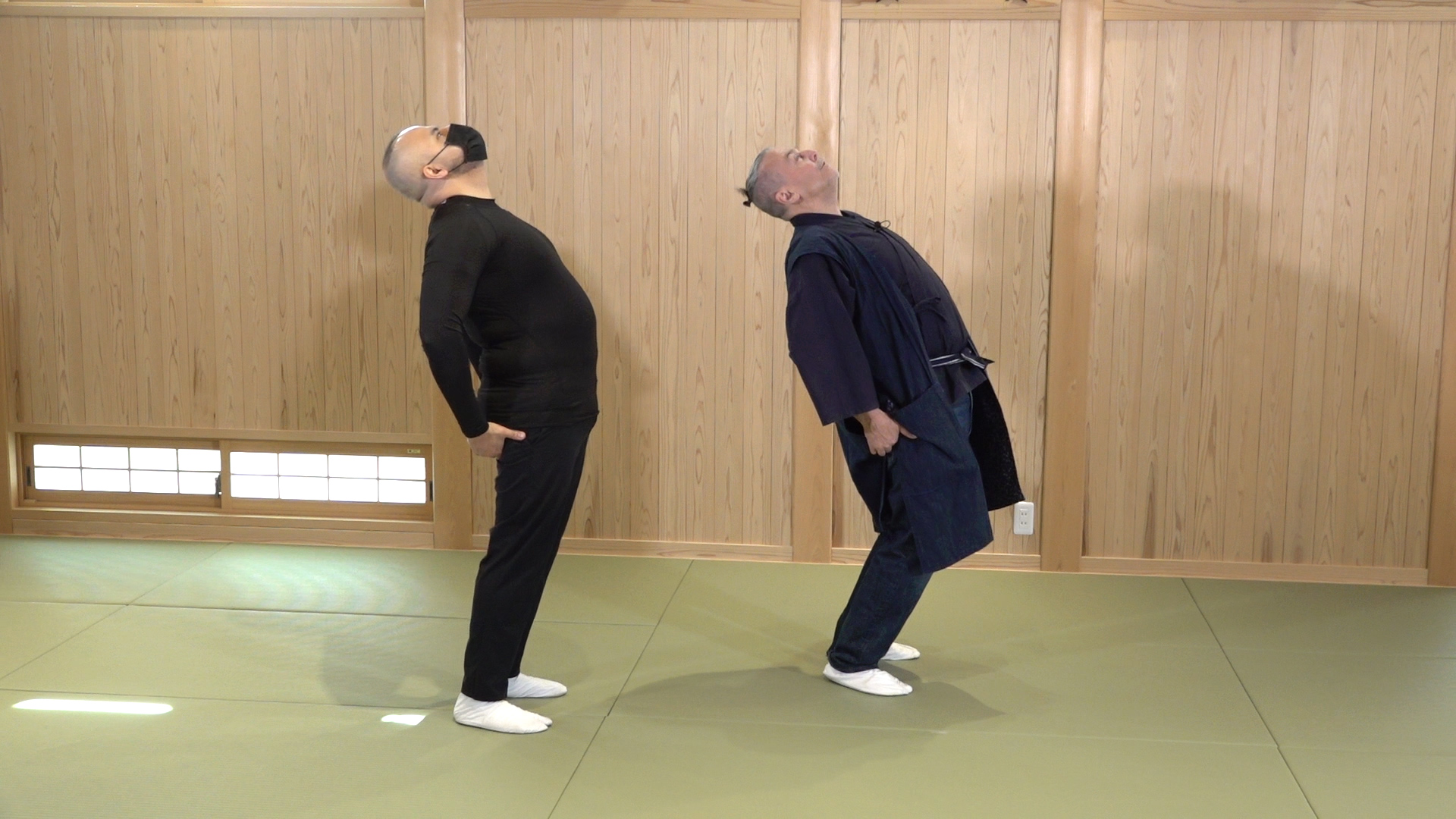 How to Master the Art of SAMURAI WALK Vol.2 【Nanba Flow Movements ...
