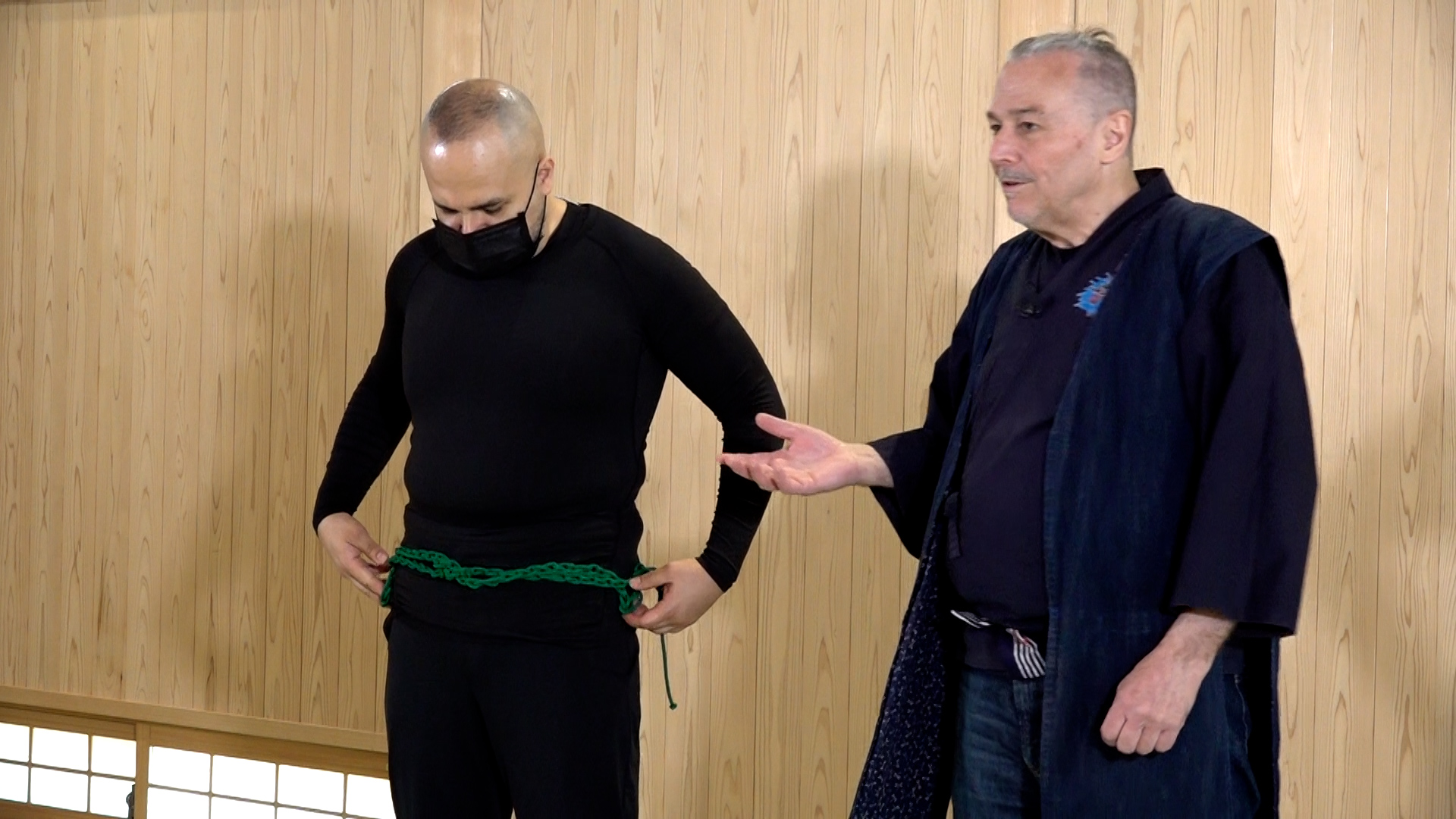 How to Master the Art of SAMURAI WALK Vol.5 【Nanba Accessories: the Art ...